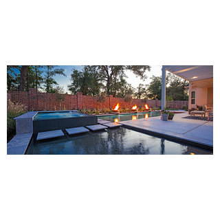 Martha Springs - Contemporary - Pool - Houston - by Water's Edge ...