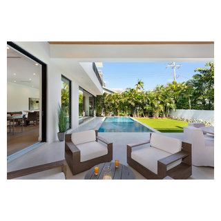 Modern Beach Estate - Modern - Pool - Other - by ibi designs | Houzz