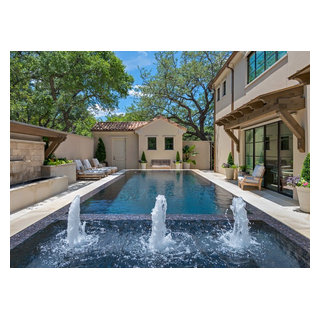 Modern: Bent Tree - Mediterranean - Pool - Dallas - by Harold Leidner ...