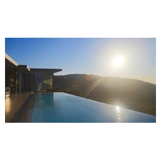 Modern Clean Lines - Modern - Pool - Austin - by Design Ecology | Houzz