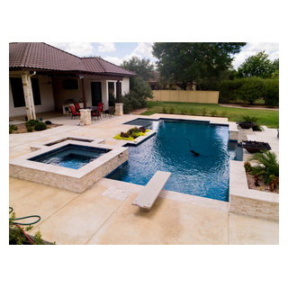 Modern Diving Pool Boerne - Contemporary - Pool - Austin - by Infinity ...