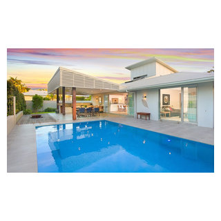 Mooloolaba Renovation and extension - Contemporary - Pool - Sunshine ...