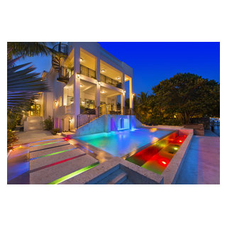 NBA Superstar's House - Contemporary - Swimming Pool & Hot Tub - Miami ...