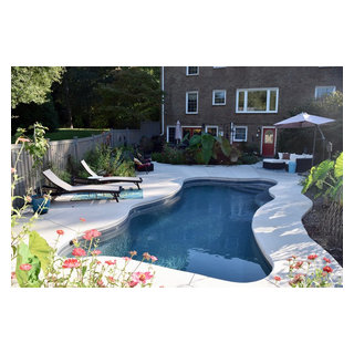 Newton pool by Trilogy - Pool - Charlotte - by Charlotte Fiberglass ...