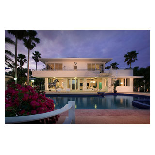 North Miami House - Contemporary - Pool - Miami - by Toby Zack Designs ...