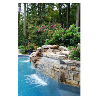 Oakton Outdoor Living - Traditional - Pool - DC Metro - by A.HICKMAN ...