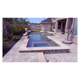 Patterson - Modern - Pool - Houston - by Pools Plus LLC. | Houzz