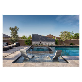 Perimeter Overflow Spa, Custom Pool and Outdoor Living Space - Modern ...