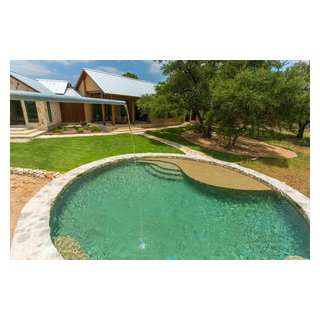 Pila Blanca - Rustic - Pool - Other - by Artesian Custom Pools, INC | Houzz