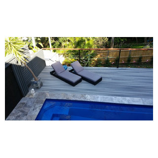 Pool, deck, water feature and balustrade - Contemporary - Swimming Pool ...