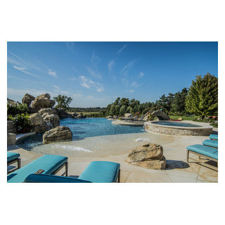 Pool Sunshelf - Swimming Pool & Hot Tub - Chicago - by Platinum ...