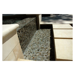 Pools - Traditional - Pool - New York - by Fiorano Tile Showrooms | Houzz