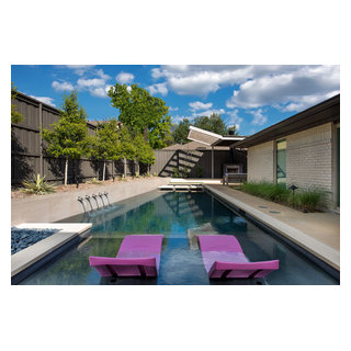 Prestonwood Modern Angular Pool + Cabana - Midcentury - Pool - Dallas ...