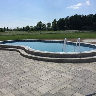 75 Beautiful Small Kidney-shaped Pool Pictures & Ideas - February, 2021 ...