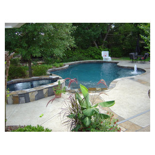 Radius Pools - Tropical - Pool - Dallas - by Preferred Pools Inc. | Houzz