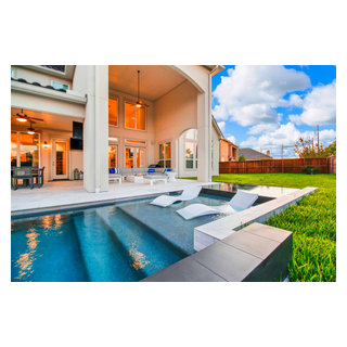Ramirez Pool - Modern - Pool - Houston - by Sunset Pools Inc. | Houzz