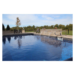 Rectangle Pool with Polymer Walls and a Vinyl Liner + Coverstar ...