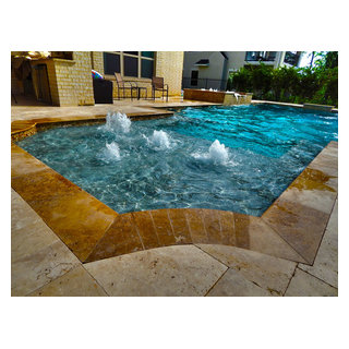 Rectangular Pool 5 with Pencil Jets and Covered Patio - Contemporary ...