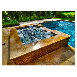 Rectangular Pool 5 with Pencil Jets and Covered Patio - Contemporary ...