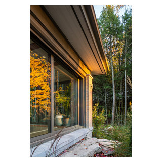 Résidence contemporaine _ Contemporary residence - Pool - Montreal - by ...