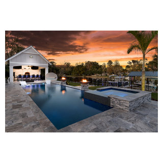 Riverside - Beach Style - Pool - Tampa - by Wahoo Pools Group, Inc. | Houzz