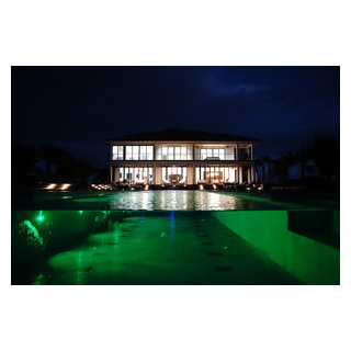 Rockwell Island - Tropical - Pool - Miami - by Zero Nine Technology | Houzz