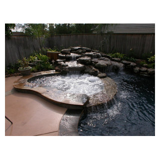 Rogers - Custom Swimming Pool, Spa & Waterfall Design - Contemporain ...