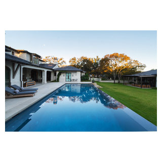 Rollingwood - Mediterranean - Pool - Austin - by The Garden Design ...