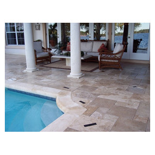 Roman Blend French Pattern Travertine Pavers - Traditional - Pool ...