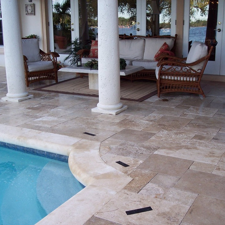 French Pattern Travertine Pool - Photos & Ideas | Houzz