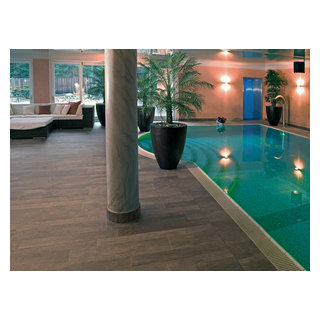 rovere moka(wood tile).jpg - Méditerranéen - Piscine - Orange County ...