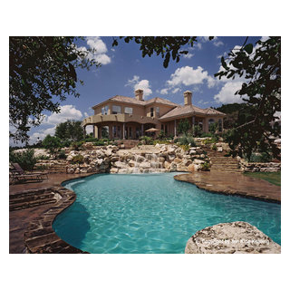 San Antonio Multi-Level Pool/Spa/Landscape - Rustikal - Pools - Austin ...