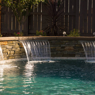 Sheer Descent Water Feature - Photos & Ideas | Houzz