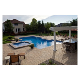 Spill-over Spa with Geometric Pool - Traditional - Pool - New York - by ...