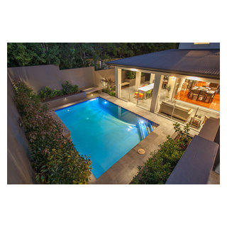St. Lucia - Modern - Pool - Brisbane - by Utopia Landscape Design | Houzz