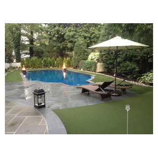 Summit NJ Custom Pool, Spa, Patio, & Putting Green - Traditional - Pool ...