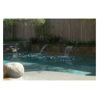 Swan Pools | Swimming Pool Company | Water Feature_Sheer Descent ...