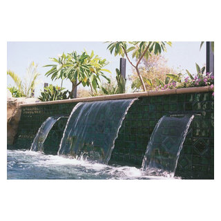 Swan Pools | Swimming Pool Company | Water Feature_Sheer Descent ...