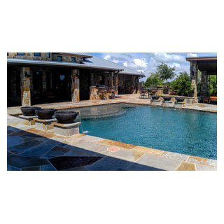 Texas Classic - Traditional - Pool - Dallas - by Sago Design Group ...