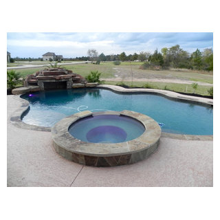 Texas Twist Ranch Style - Rustic - Pool - Houston - by Built Green ...