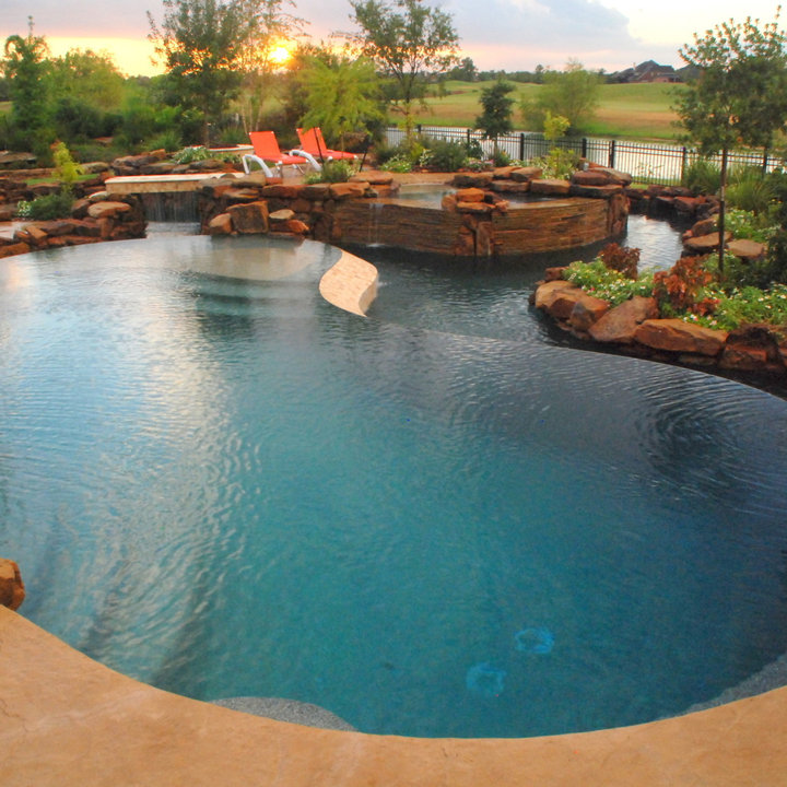 Lazy River Pool - Photos & Ideas | Houzz