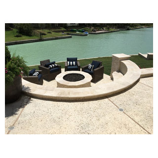 Towne Lake Multi-Level Design - Rustic - Pool - Houston - by Great ...