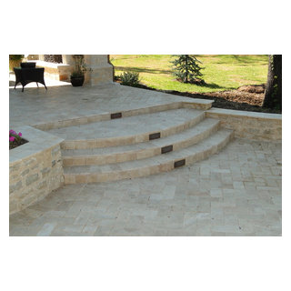 Travertine Steps with Copper Halogen Lighting - Traditional - Pool ...