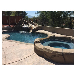 Tropical Rock swimming Pools - Traditional - Swimming Pool & Hot Tub ...