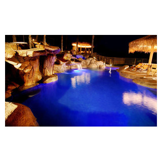 Tropical Rock swimming Pools - Traditional - Swimming Pool & Hot Tub ...