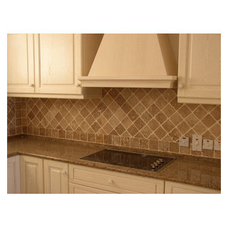 Tumbled Travertine Backsplash - Tropical - Pool - Philadelphia - by ...