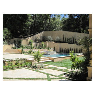 Tuscan Inspired Pool & Garden - Mediterranean - Pool - Los Angeles | Houzz