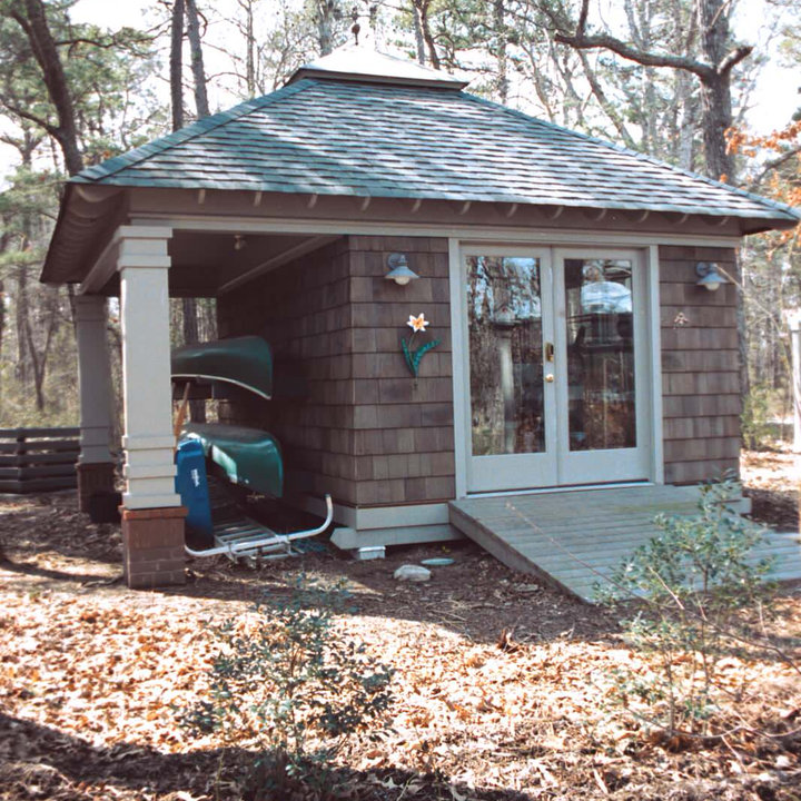 Two Story Pool House - Photos & Ideas | Houzz