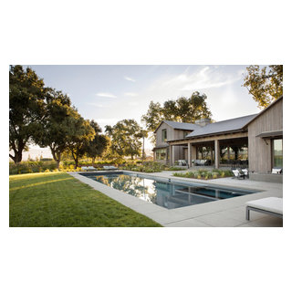 Walnut Grove - Farmhouse - Pool - San Francisco - by TOTAL CONCEPTS | Houzz