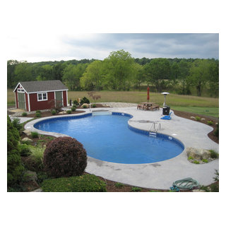 Warwick vinyl liner pool - Traditional - Pool - New York - by ...